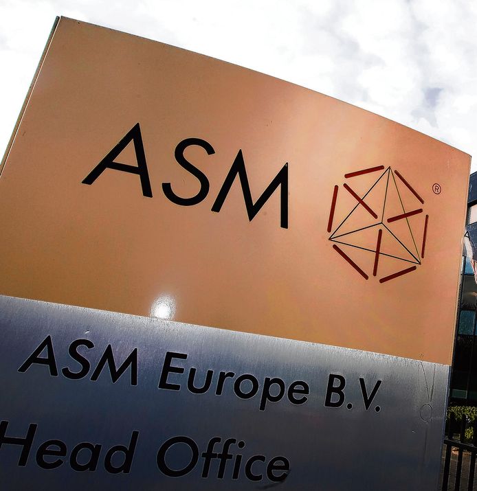 Groot chipbedrijf uit Almere ontslaat 39 mensen en verhuist deel ...