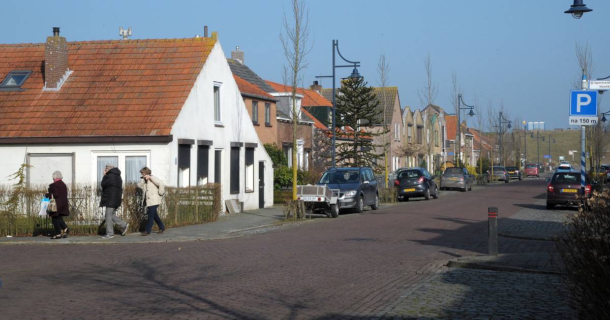 Jongste dorp van Zeeuws-Vlaanderen viert 245 jaar bestaan | Sluis | pzc.nl