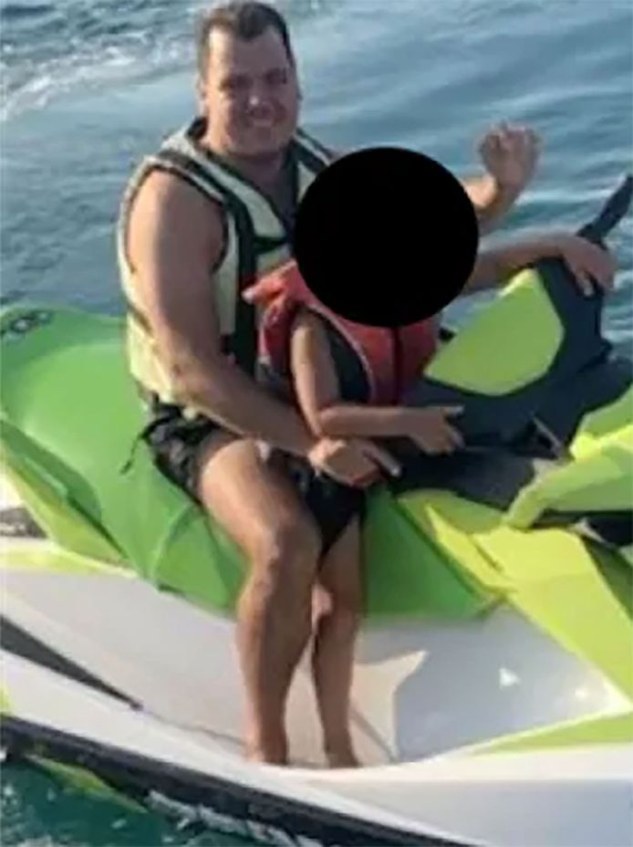 EXCLUSIEF. Onvindbaar dankzij plastische chirurgie, zo wordt ...