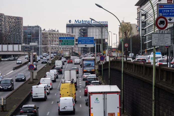 Beruchte extreem drukke ringweg van Parijs op de schop: ‘Grijze stroken ...