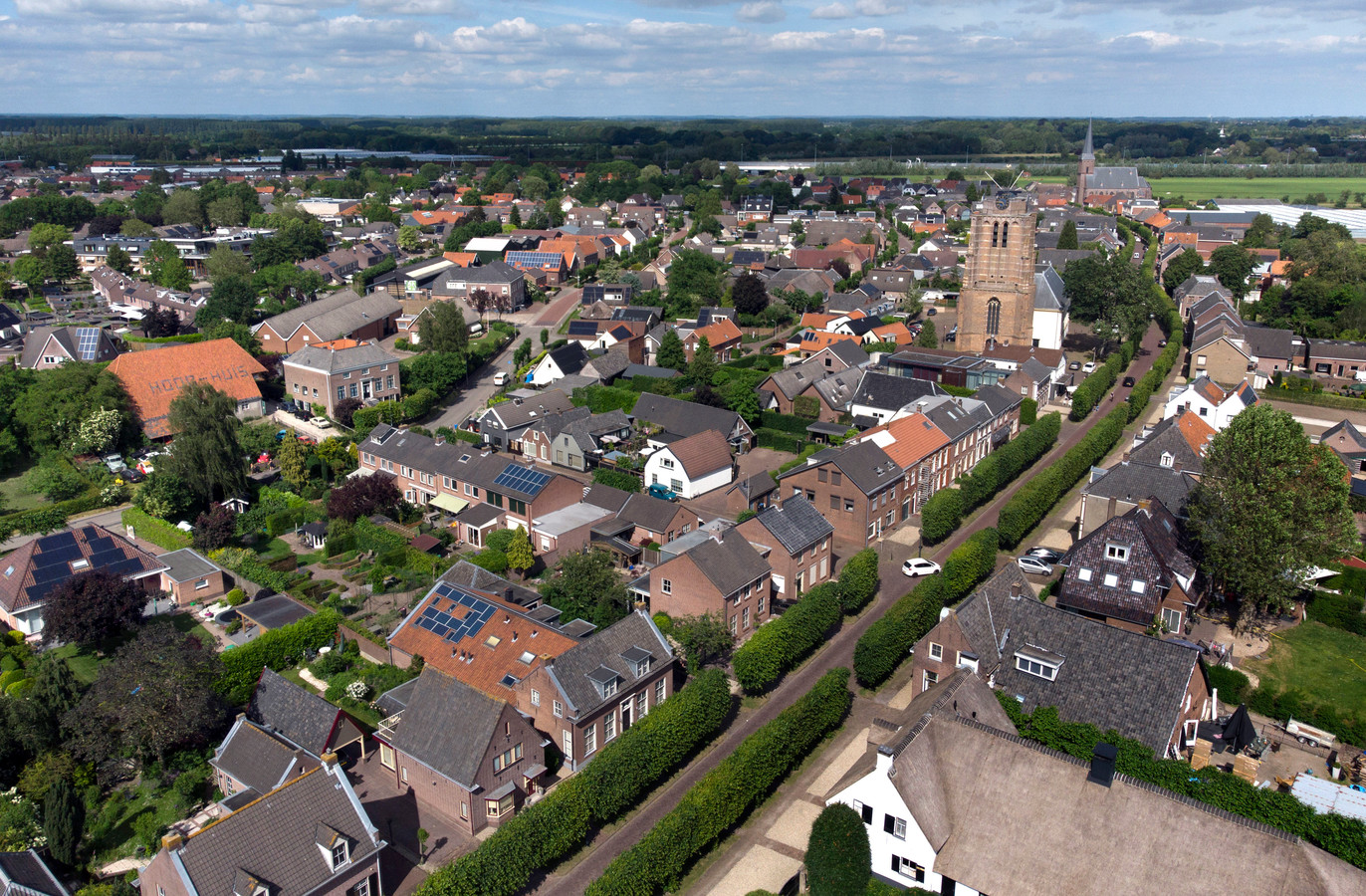 Groeten uit Beesd, dat vooral bekend is om het landgoed Mariënwaerdt ...