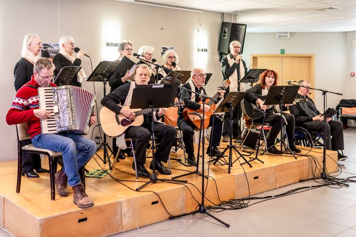 Muziekband ‘t Vertier viert vijfde verjaardag: “We worden gelukkig van ...