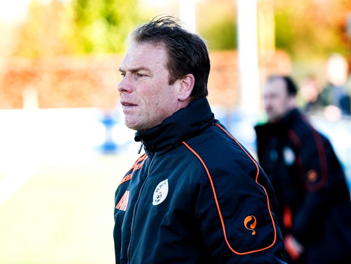 Alain Hijman na één seizoen weg bij Legmeervogels: ‘Voetbalcultuur is ...
