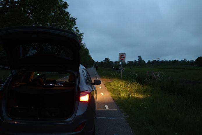 Politie maakt reconstructie van ongeval in Sprang-Capelle waarbij vrouw (25) uit Den Bosch ...