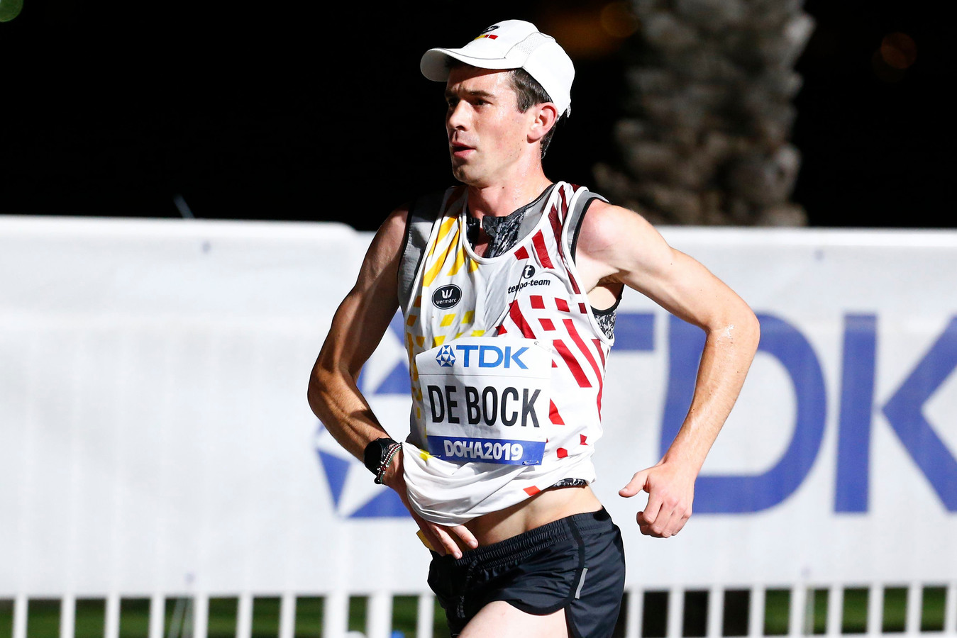 Hordeloopster Paulien Couckuyt en marathonloper Thomas De Bock beginnen ...