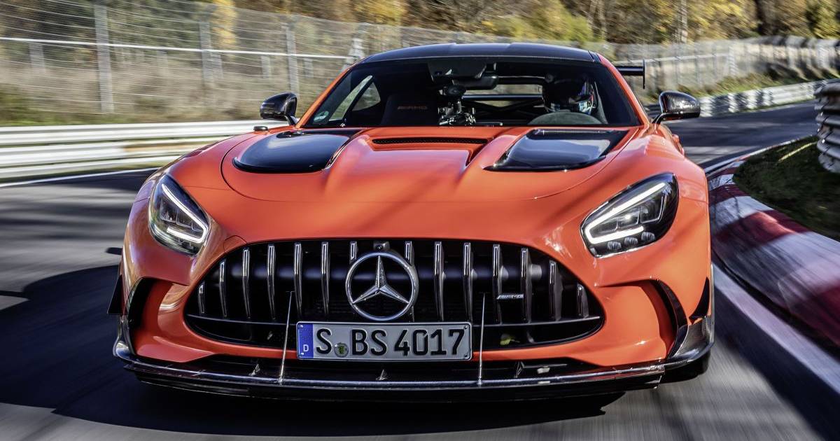 Wereldrecord: dit is officieel de snelste personenauto aller tijden op ...