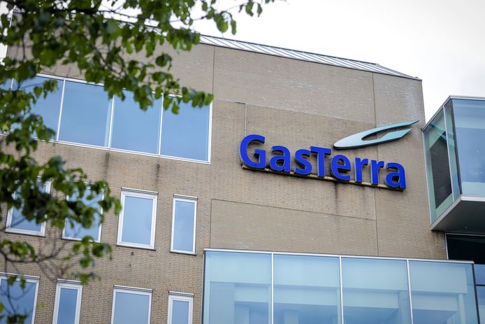 GasTerra komt niet van contracten af en stopt twee jaar later | Midden ...