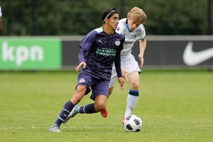 Eran Zahavi heet landgenoot Tai Abed welkom bij PSV: ‘Niet vergeten te ...