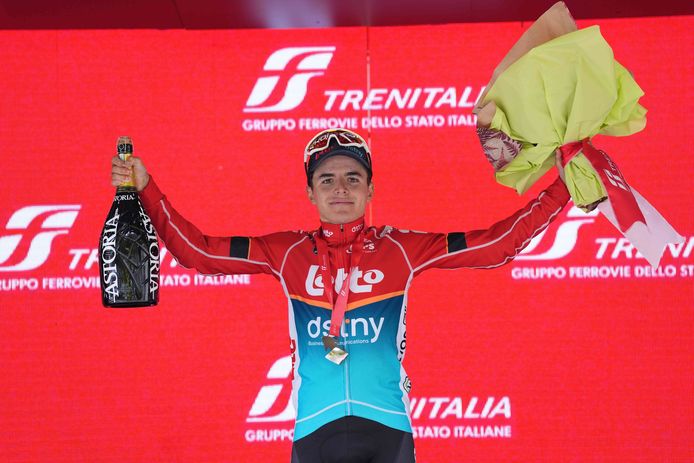 Jarno Widar, une pépite belge en feu sur le Giro Next Gen | Cyclisme ...