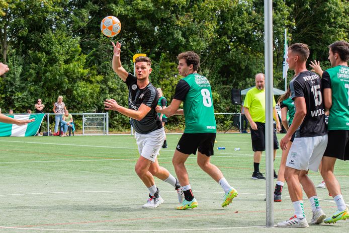 KORFBAL | Wie speelt nog waarvoor op het veld? En welke drie clubs ...