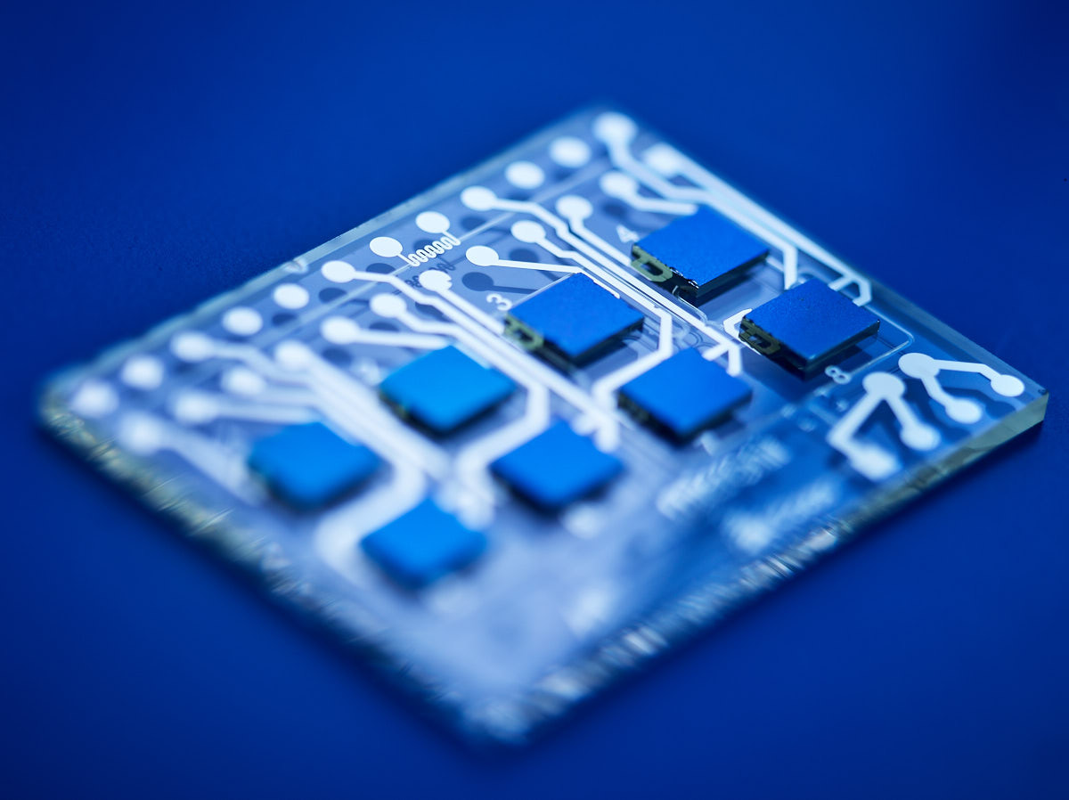 Micronit uit Enschede is wereldspeler in microchips | Foto | tubantia.nl