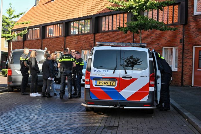 Dode vrouw (35) gevonden in woning na steekpartij in Tilburg, man (29) aangehouden | Tilburg e.o ...