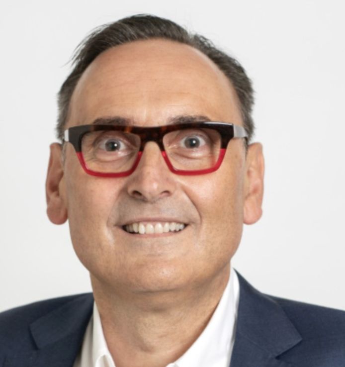 Huisarts Daniël Geurts wil rouwen uit de taboesfeer halen | Lanaken ...