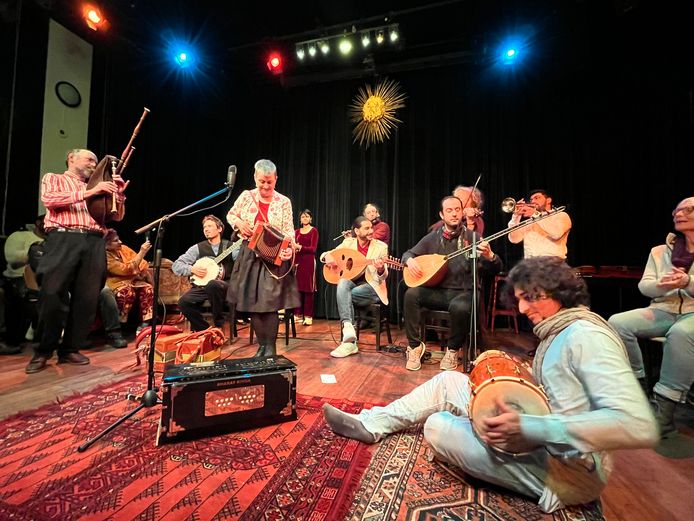 Succesvolle benefietactie Culemborgse ladies en scholieren Vera en ...