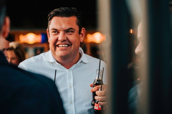 Stierf 'Vriend van iedereen' dan toch géén natuurlijke dood? | De Krant ...