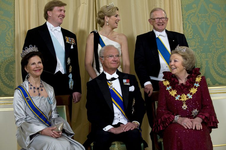 Koninklijke kiekjes: Zó hecht zijn de banden tussen de Oranjes en de Zweedse royals echt