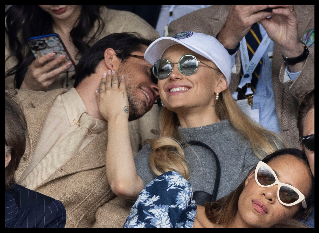 Ariana Grande a dégoté la meilleure place lors de la finale masculine à ...