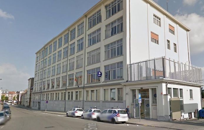 Le plus grand commissariat du pays va disparaître | Belgique | 7sur7.be