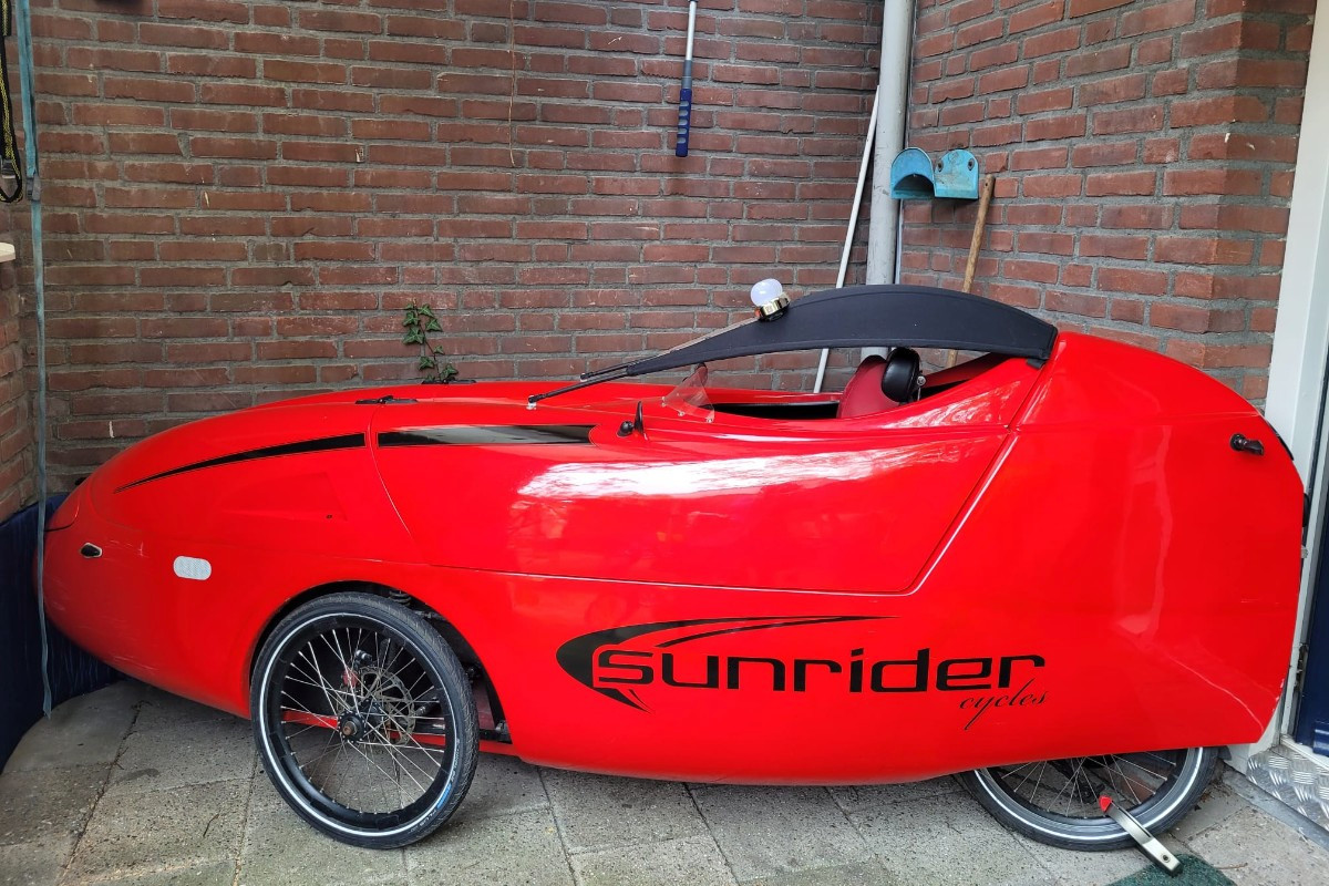 Helga (63) uit Glanerbrug loopt twee weken na chemokuur een halve marathon: ‘Mijn fitte lijf ...