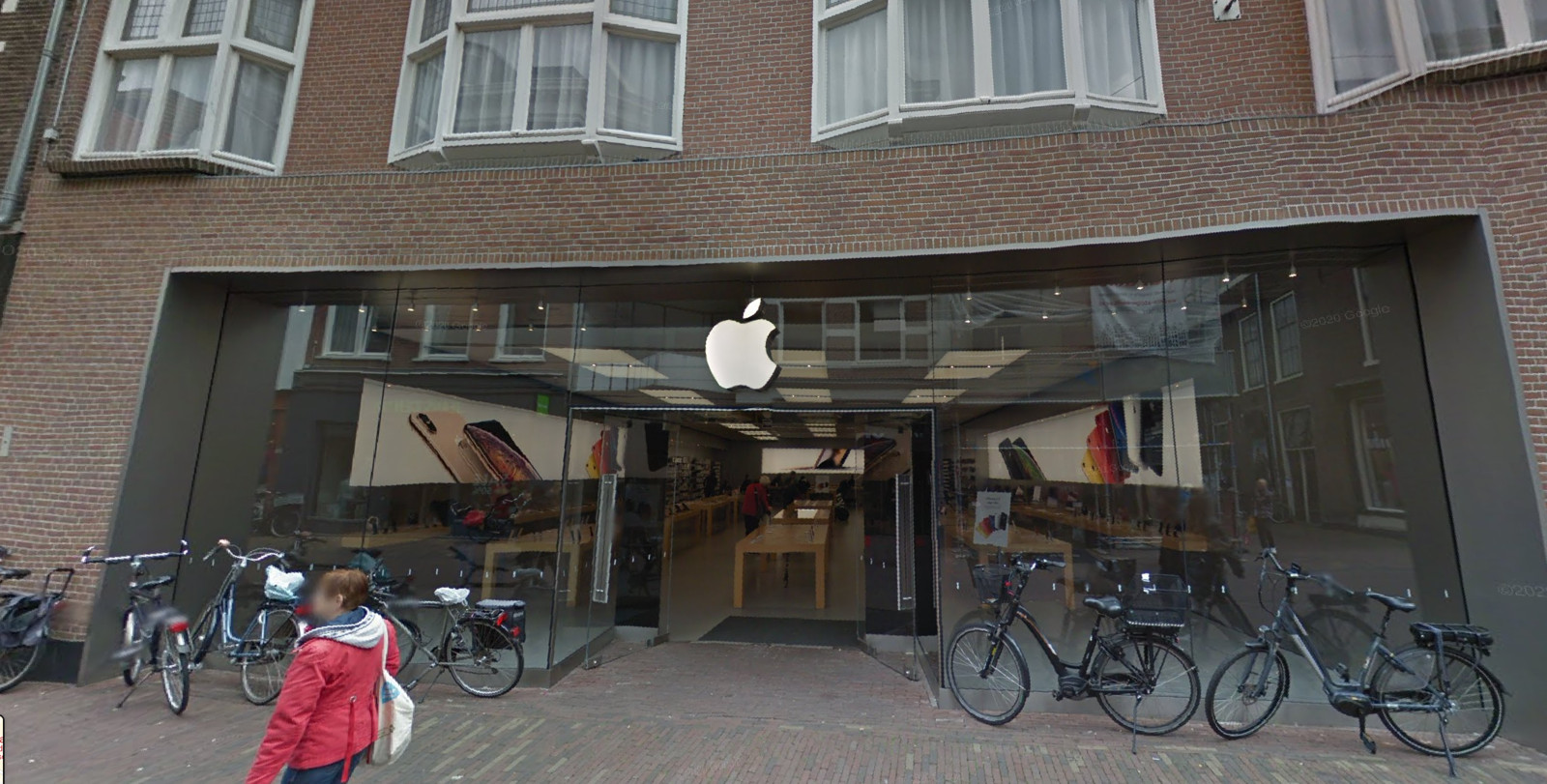 Apple Store in Haarlem tijdelijk dicht door coronavirus | Foto | AD.nl