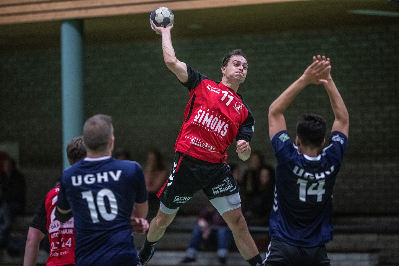 Bekerstunt handballers Quintus tegen UGHV | Foto | gelderlander.nl