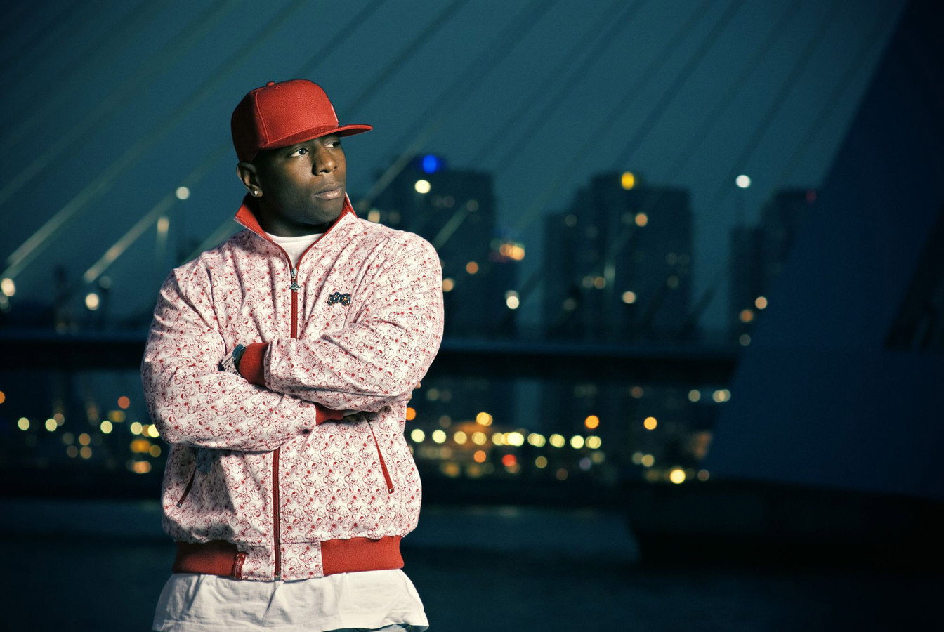 Rapper Winne in actie tegen verkeersaso’s: ‘Je kan ook gezien worden ...