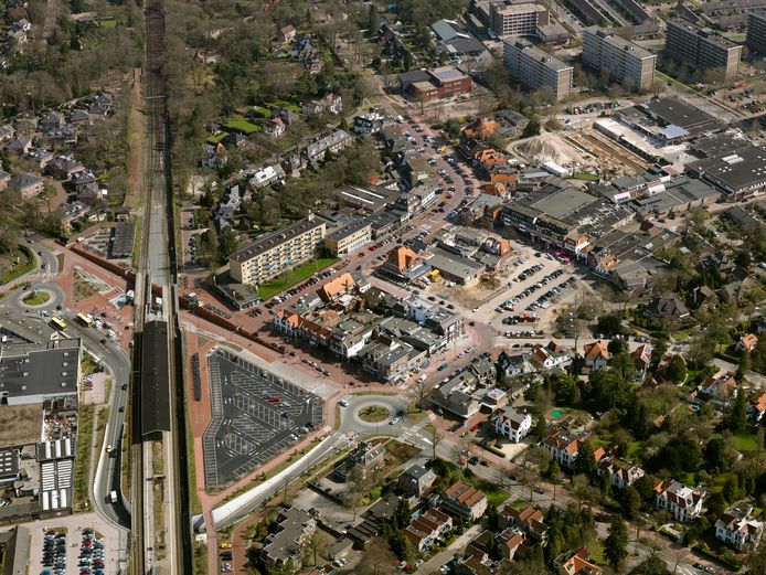 Vernieuwing centrum Bilthoven van bovenaf goed te zien | Utrecht | AD.nl