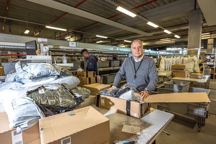 Wehkamp schrikt van enorme stapel retourzendingen en komt met ‘ultieme ...