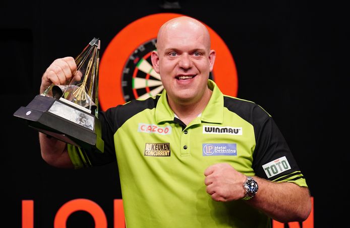 Jackpot voor Michael van Gerwen, ook Dimitri Van den Bergh kreeg mooi bedrag: zoveel verdienden ...