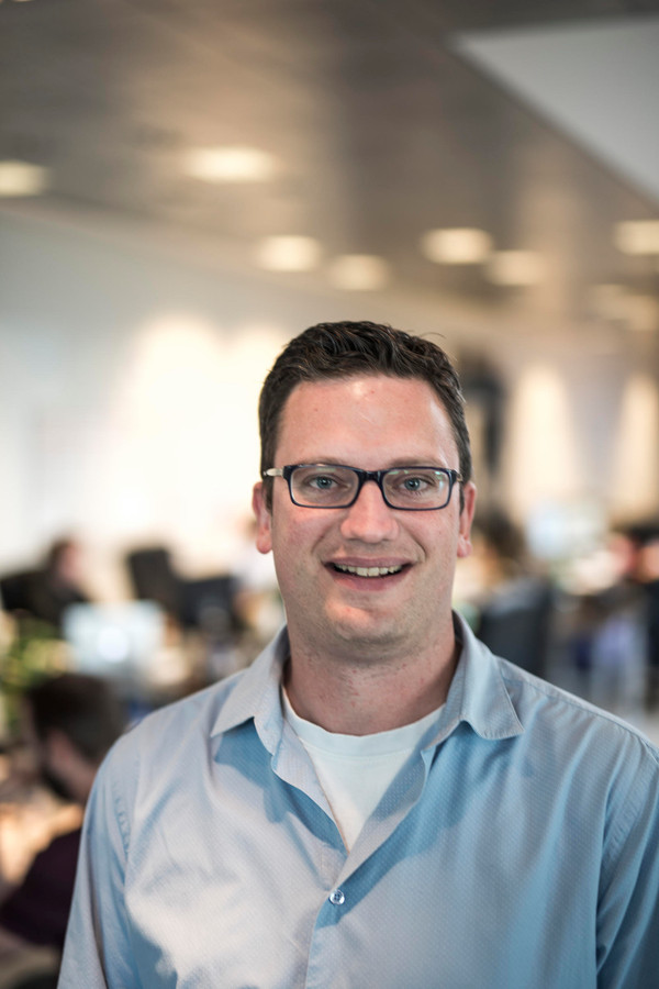 “Mijn dochter mag geen verjaardagsuitnodigingen uitdelen op school ...