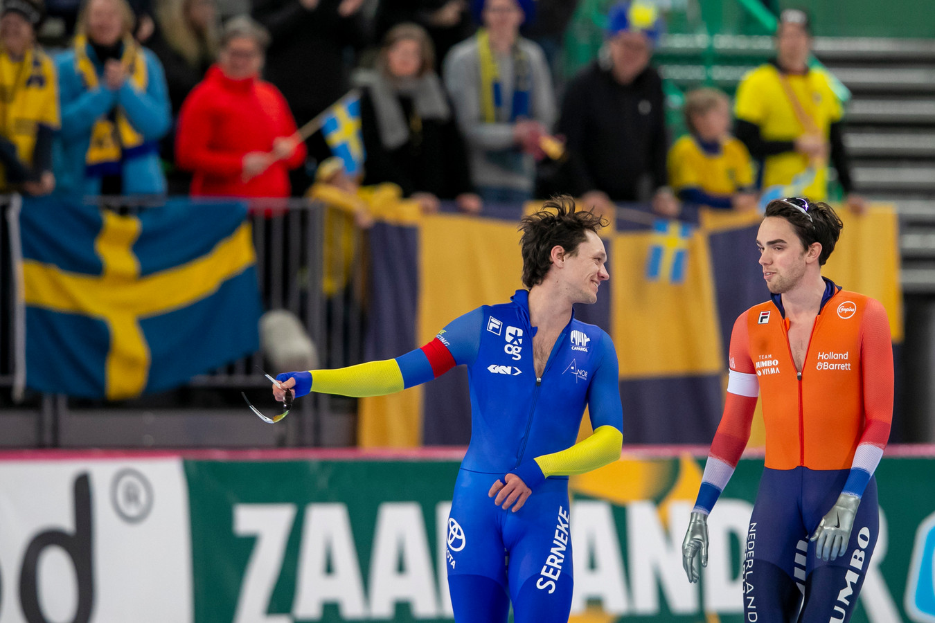 Roest laat met gebogen hoofd titel aan plaaggeest Van der Poel: ‘Hij is ...