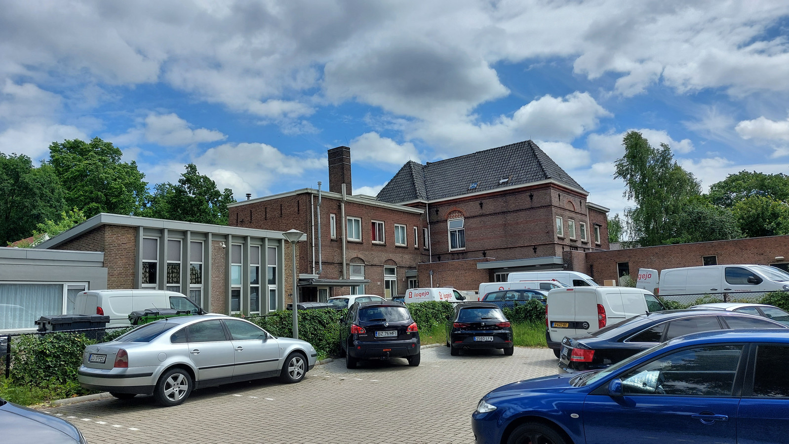 Ziekenhuis Rijnstate in Arnhem biedt hulp aan gewonde Oekraïners | Foto ...