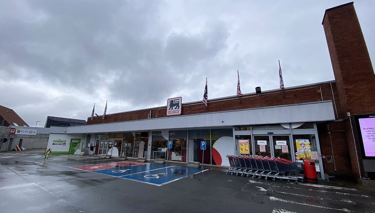 Delhaize Supermarkten In Kortrijk Zeker Tot En Met Dinsdag Dicht Foto