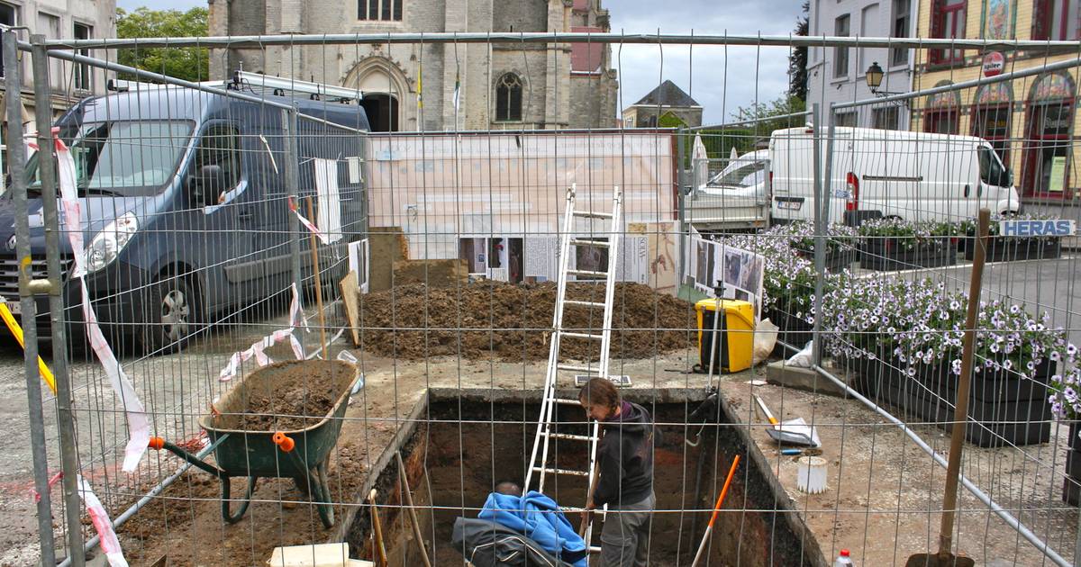 Archeologen leggen op Kleine Markt geschiedenis van stad bloot | Ronse ...