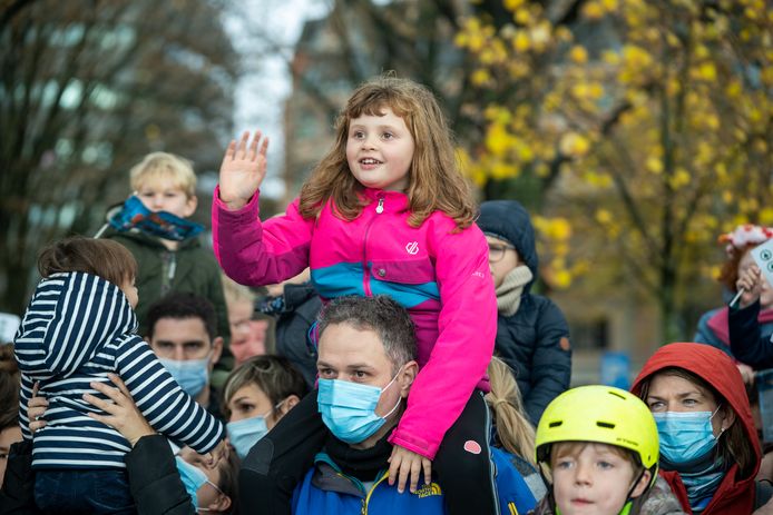 Sinterklaas denkt dat stout kind zijn vader heeft opgegeten: “Hij heeft ...