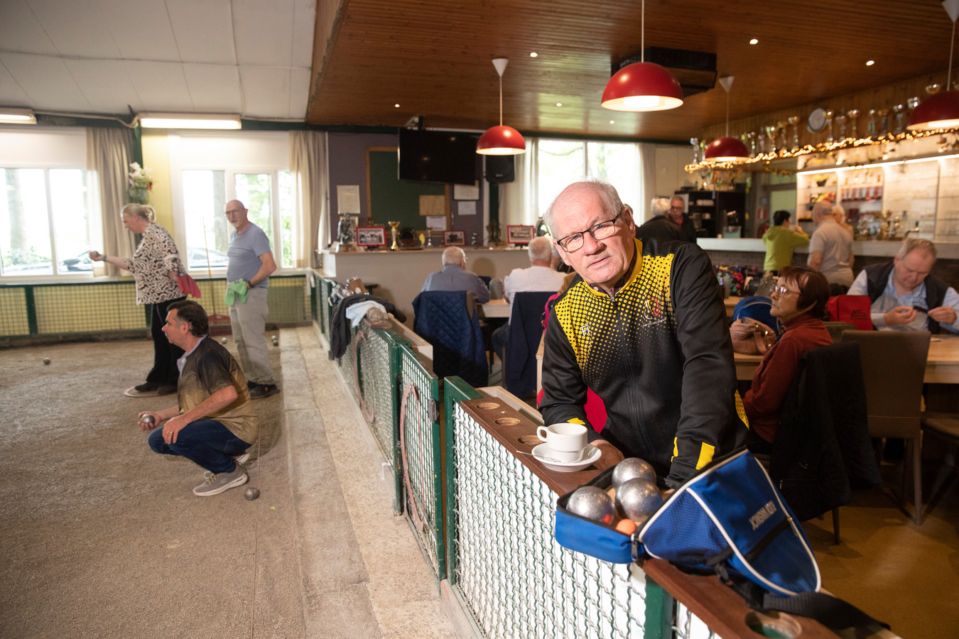 Gedaan met de pastis, weg met het biertje-bij-de-ballen: alcoholtesten ...