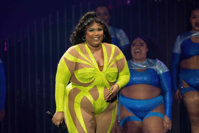 Lizzo verzoekt rechtszaak over intimidatie te laten vallen | Show | AD.nl