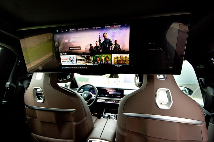 Test BMW i7: gigantisch beeldscherm achterin is beter dan de bioscoop ...