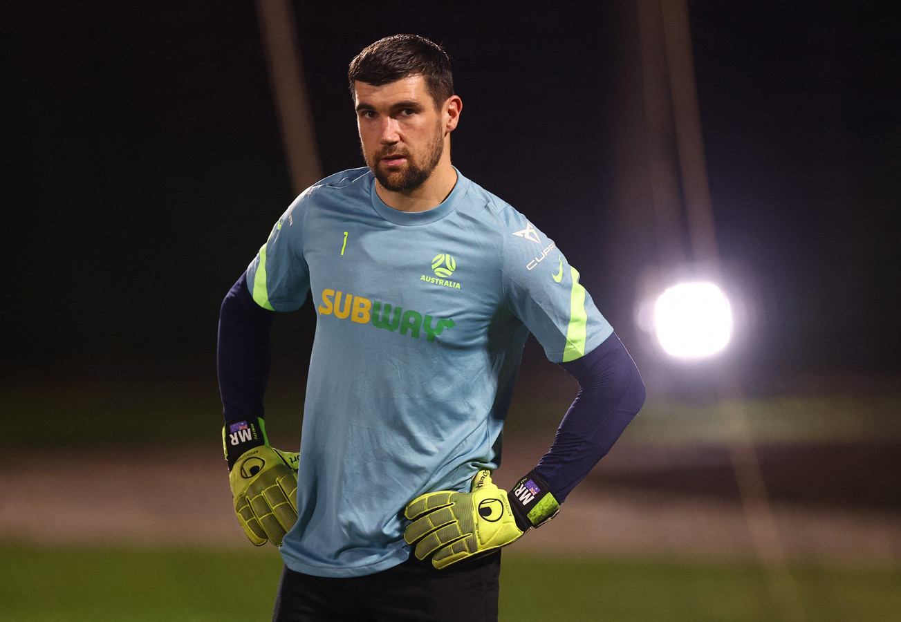 Mathew Ryan heeft werkvergunning binnen en debuteert zondag voor AZ ...