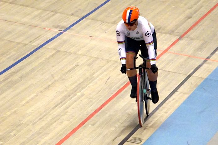 Dreumelse parawielrenster Aniek van den Aarssen sluit succesvol jaar af ...