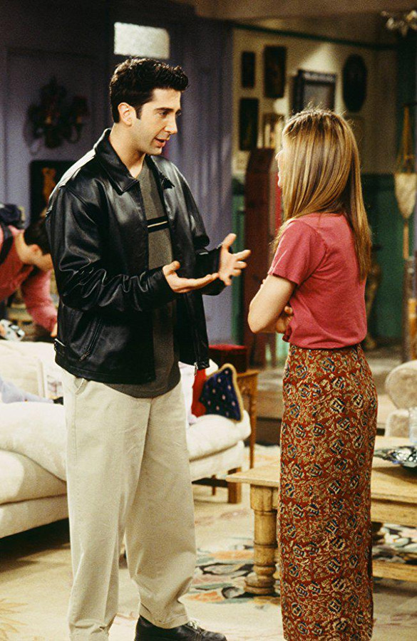 Rachel uit 'Friends' voorspelde twintig jaar geleden al de modetrends ...