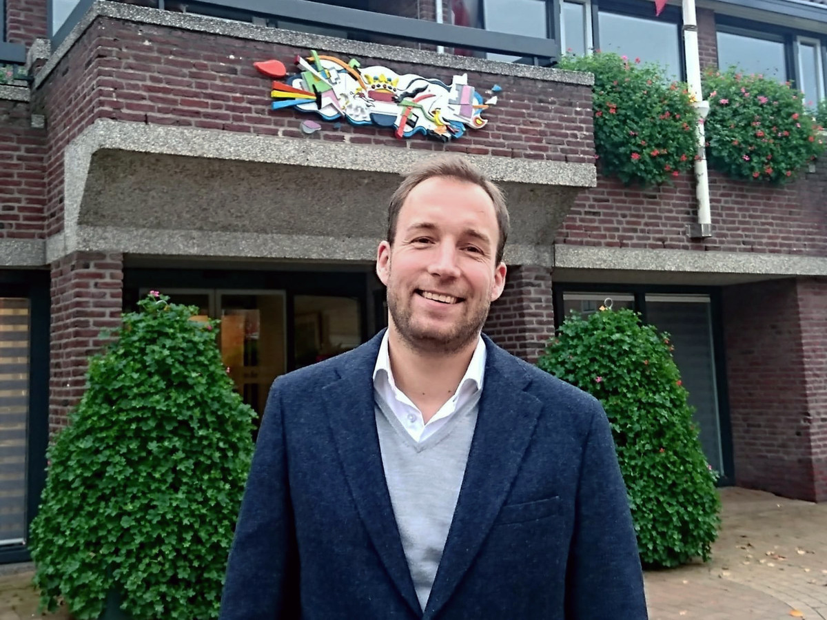 Ronde Venen Belang, VVD en D66 praten over nieuwe coalitie | Foto | AD.nl