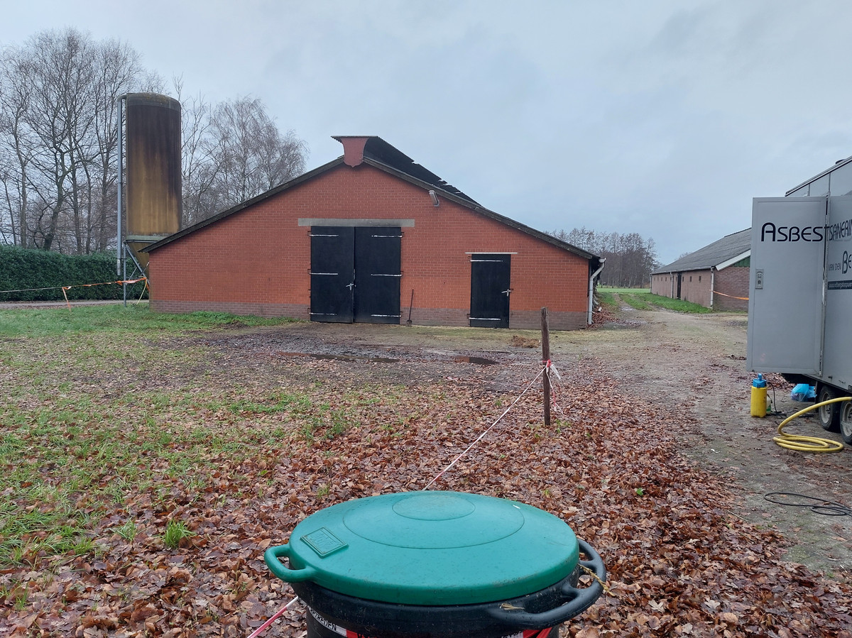 Minderjarige jongens nog vast voor brand in schuur Ermelo, waarbij 6000 ...