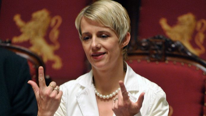 Europarlementslid Helga Stevens: "Maak werk van een Europa zonder ...