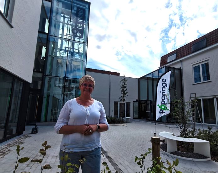 De Kring officieel geopend: “Ik hoop dat mensen mogen thuis komen in dit huis” | Poperinge | hln.be