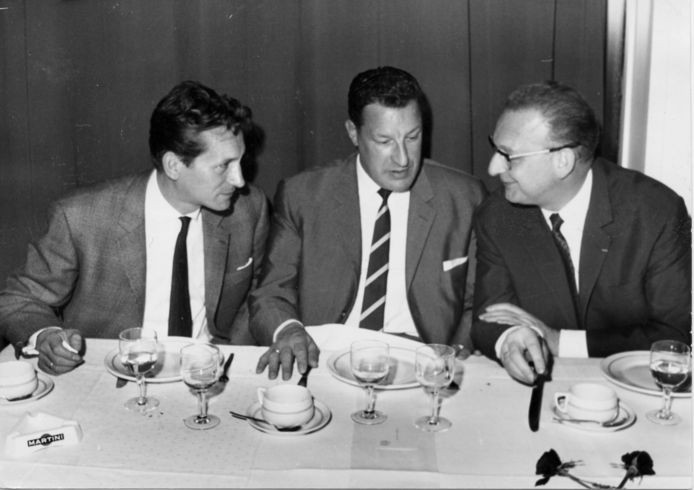 Voetbal tijdens de Bezetting: hoe een (geel-)zwart “Vlaamsch Elftal” de ...