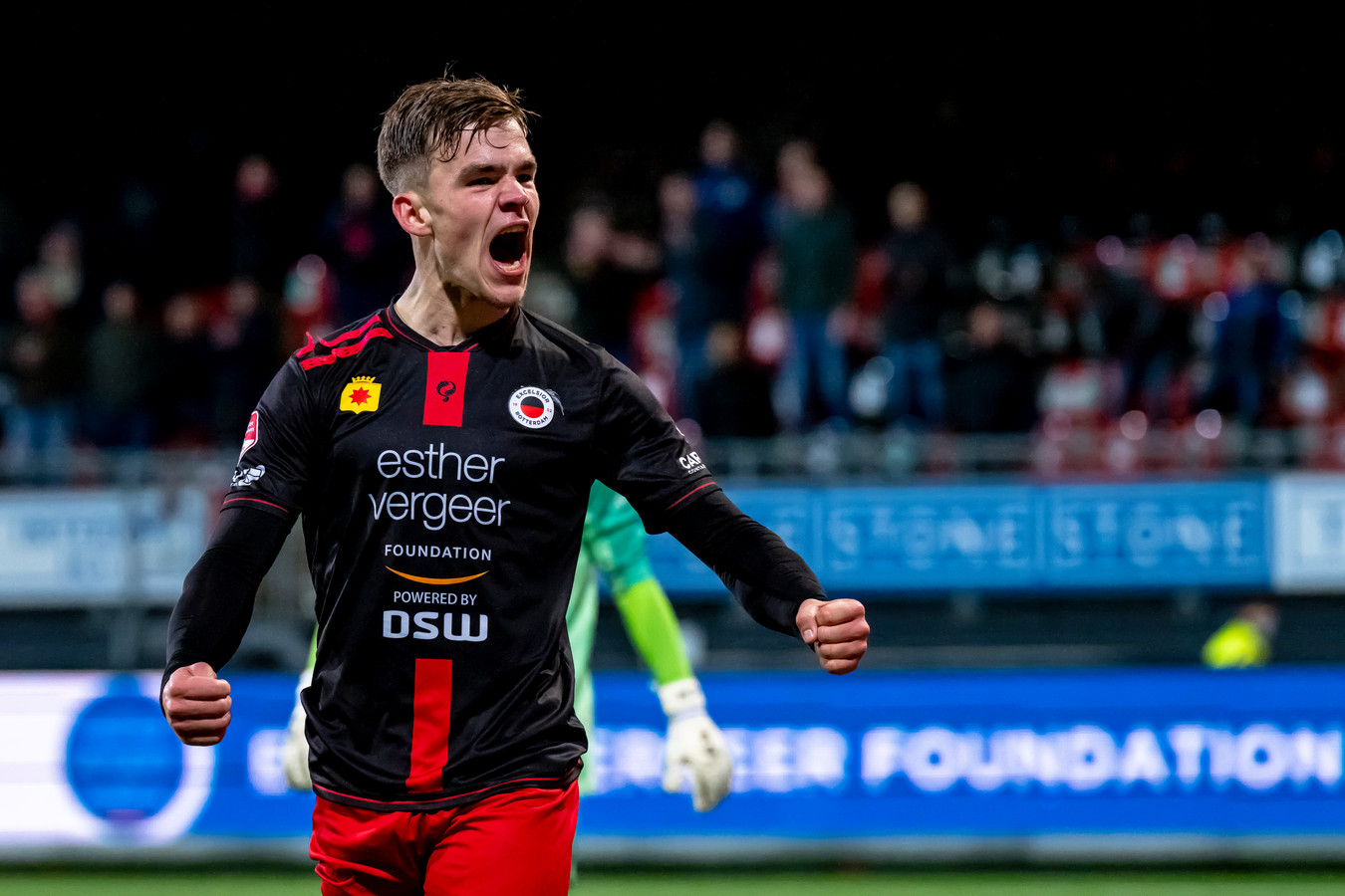 Dallinga is los in 2022: spits helpt swingend Excelsior aan eerste zege ...