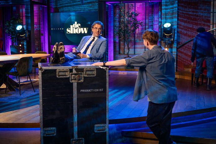 Jan Jaap van der Wal over de lach op tv: ‘Het belangrijkste met humor ...