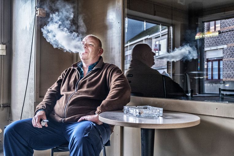 ‘De rookpauze is het enige moment dat wij even kunnen zitten’
