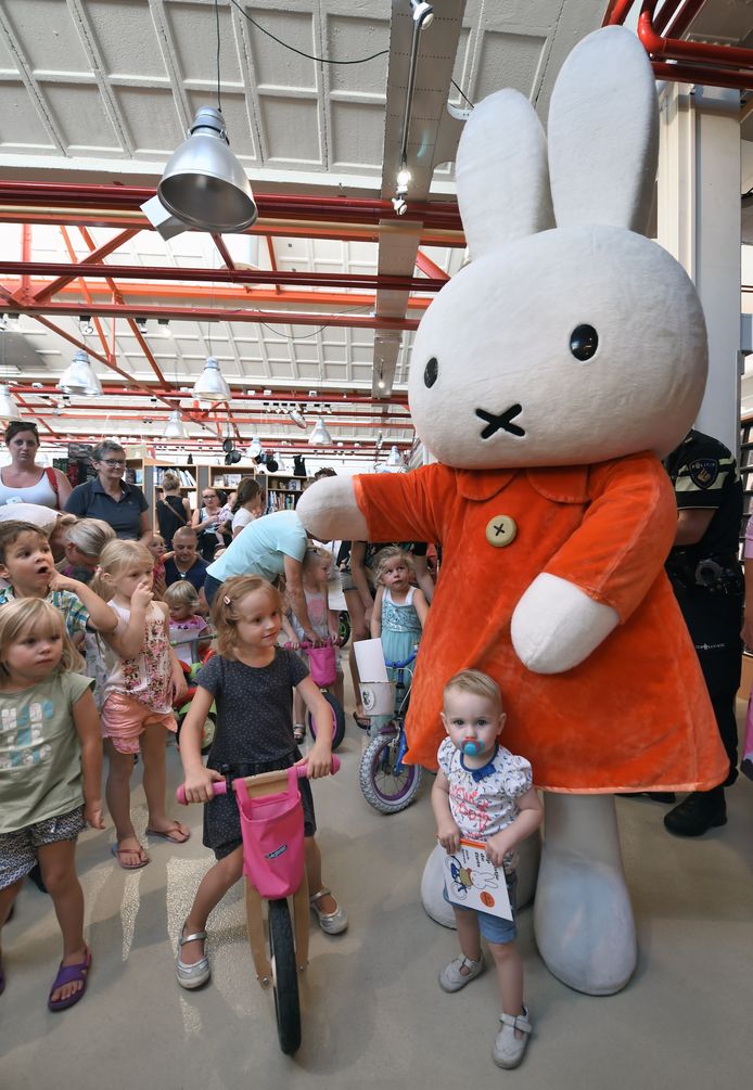 Zeeuws Nijntjeboek officieel uit | Nieuws | pzc.nl